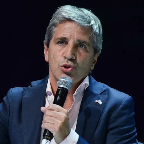 Caputo anunció que en febrero hubo nuevamente superávit fiscal Filo News