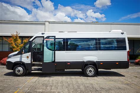 Daily 22 Seat Minibus 3 Truck Bus News