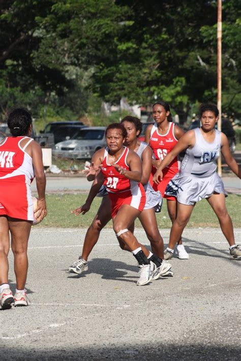 Near The Hoop Papua New Guinea Netball News Pomna Main Game A Handful