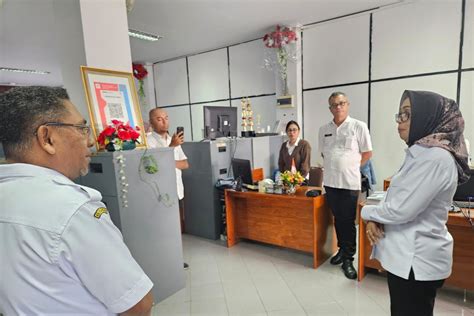 Pemkot Ambon Tegakkan Aturan Beri Sanksi Asn Nongkrong Di Rumah Kopi