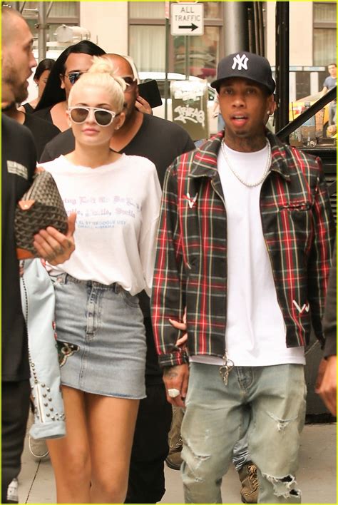 Kylie Jenner And Tyga Take A Shopping Break During Nyfw Photo 1022435