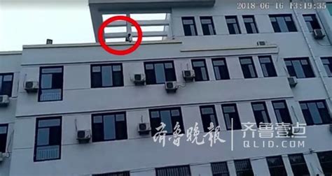 莘县一女子欲跳楼轻生，危急时刻公安局长挺身相救手机凤凰网
