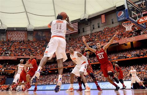 Syracuse Basketball Vs Louisville Recap The Dark Side