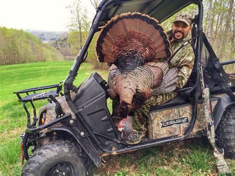 Michael Waddells Bone Collector 6 Turkey Hunting Tips And Tactics