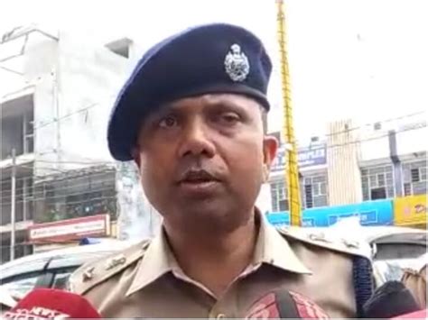 Ayodhya Body Of A Man Found At His Doorway Accused Arrested Ann