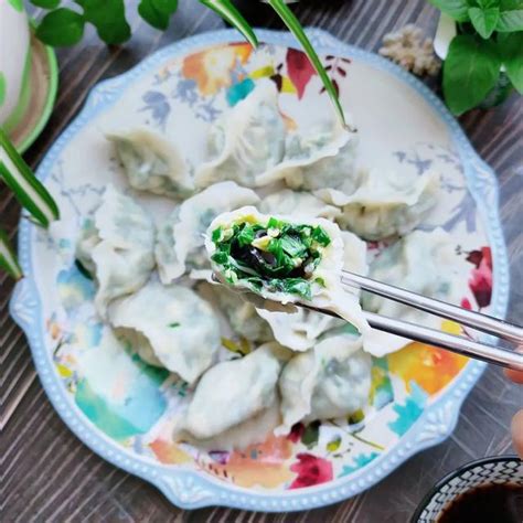 明天頭伏，要吃餃子哦！清爽不膩的素餡餃子，任你選擇 每日頭條