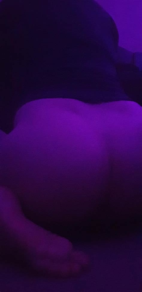 Back Dimples Scrolller