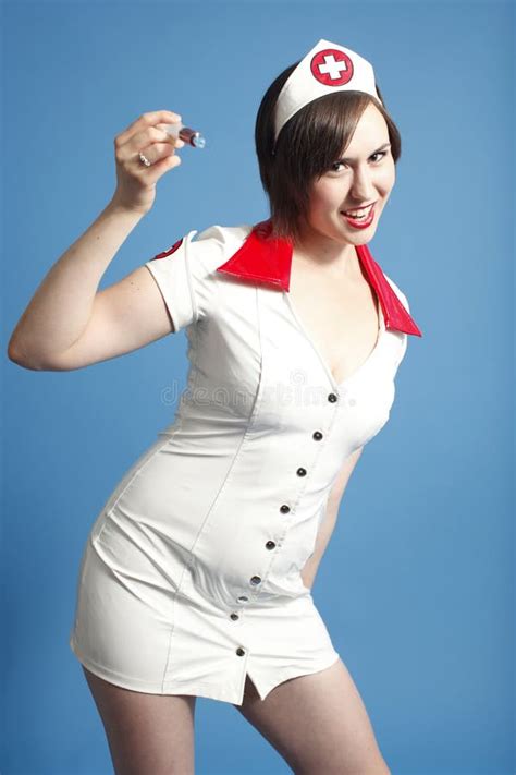 Sexy Verpleegster Met Spuit Stock Afbeelding Image Of Spuit Wijfje