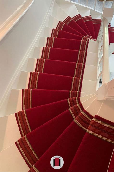 Roger Oates Fitzroy Bright De Roode Loper