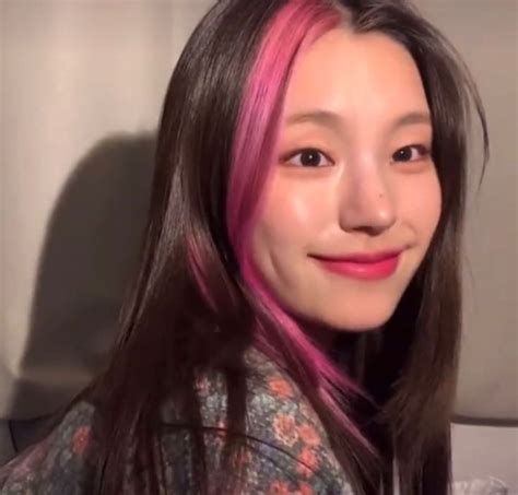 Pin By Kai On Itzy • Yeji Itzy Face Icon