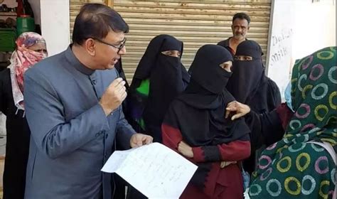 പതിനൊന്ന് മുസ്ലിം പെണ്‍കുട്ടികള്‍ അറസ്റ്റില്‍ ആര്‍പിഎഫിനെതിരെ ആരോപണം