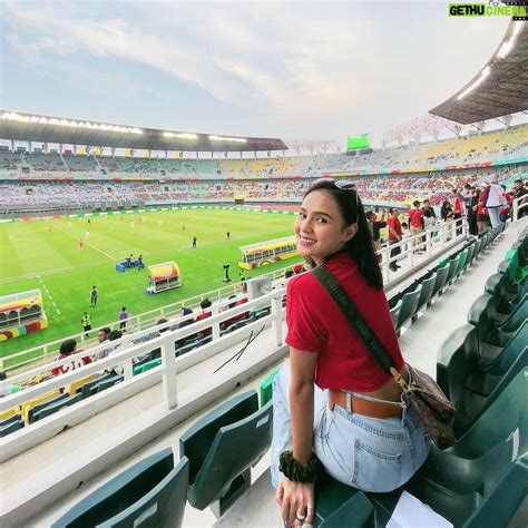 Angie Ang Wiki Biography Age Gallery Spouse And More