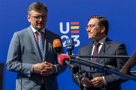 Кулеба після зустрічі з головою МЗС Іспанії анонсував новий пакет військової допомоги