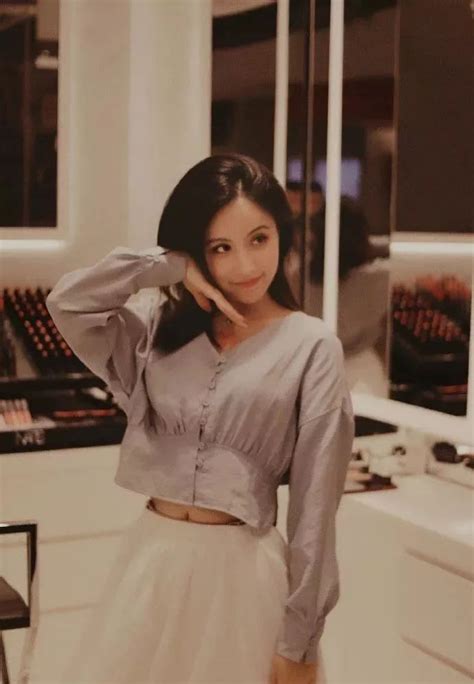 抖音“港女”自曝整形，从似“奶茶妹妹”变网红脸？这颜值绝了！ 搜狐大视野 搜狐新闻