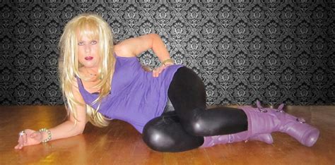 Wallpaper Blonde Eyes Purple Blue Leggings Pink Dutch Hips