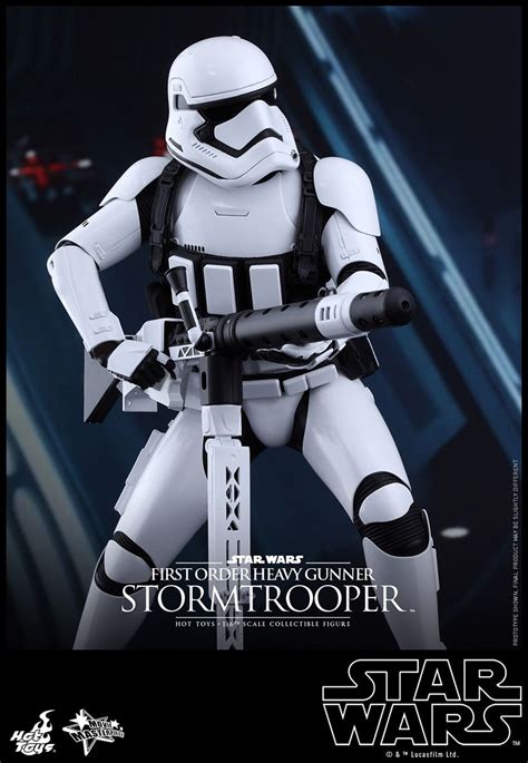 Hot Toys Star Wars The Force Awakens First Order Heavy Gunner