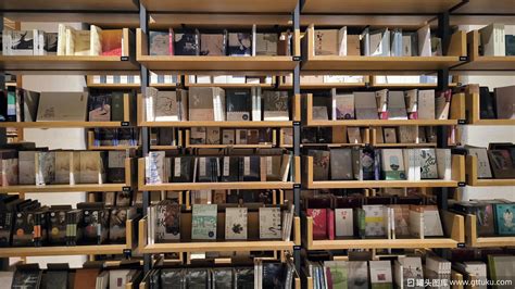 上海三联书店 Readway 书店 书籍 书架 罐头图库