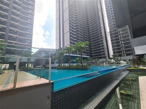 Master Bedroom Majestix Maxim Property Rentals On Carousell