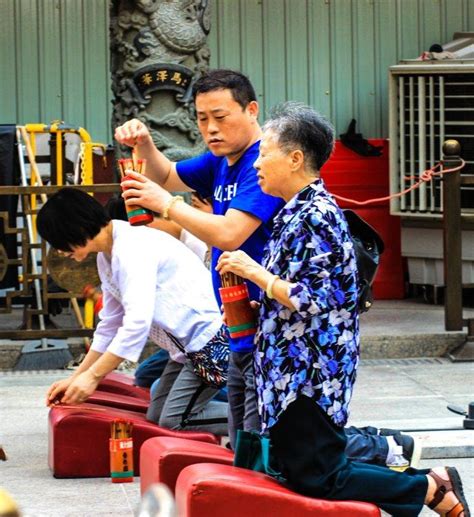 黄大仙祠香港香火最旺的地方