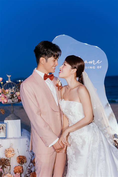 Puka Gin Tuấn Kiệt lộ diện đám cưới TP HCM Cô dâu khoe vai trần gợi