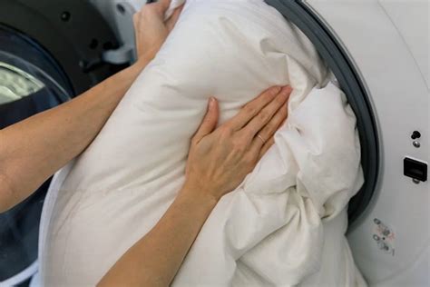 Lastuce Impensable Pour Glisser La Couette Dans La Machine à Laver
