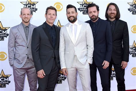 Old Dominion Announce Snapback Contest