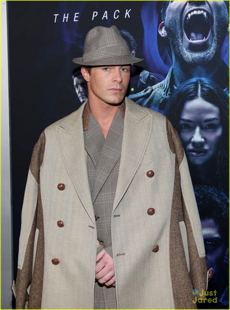 Tyler Posey Crystal Reed And More Glam Up At Teen Wolf The Movie
