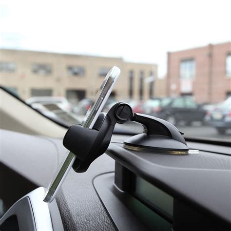 Suporte de Carro Para Aparelho Celular Rotação Graus Painel e Vidro Trava Automática