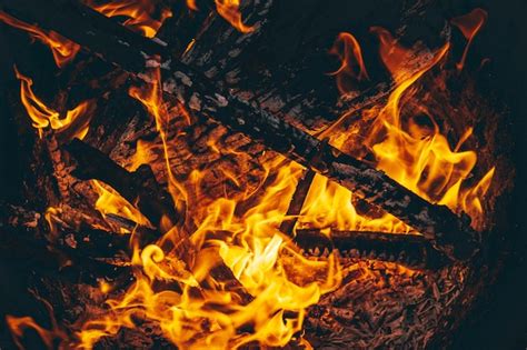 Premium Photo Fire Lit From A Brazierwood