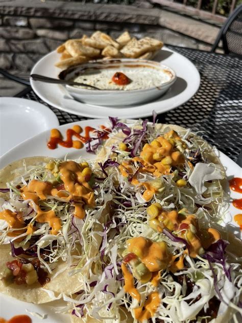 Starving Artists Bistro Updated June 2024 326 Photos And 568 Reviews