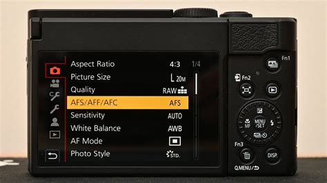 Panasonic Lumix Tz99 Zs99 Review A Pocket Sized Point And Shoot