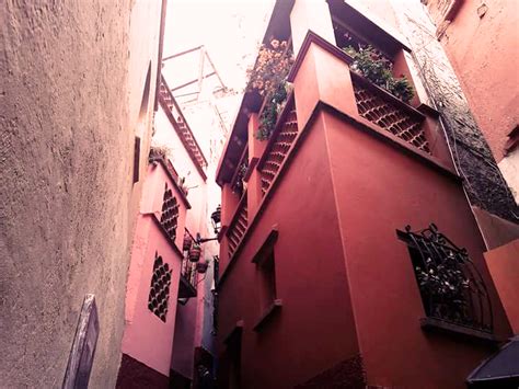 El callejón del beso Molino de Letras