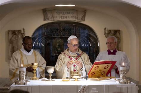 Pope At Mass Listen Without Judging Vatican News