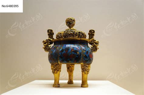 明代 铜胎掐丝珐琅花果纹三足炉高清图片下载 红动中国