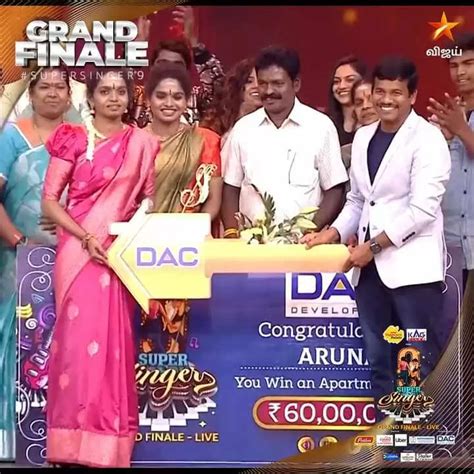 சூப்பர் சிங்கர் சீசன் 9 வெற்றியாளரான அருணா 60 லட்சம் வீட்டை தட்டி