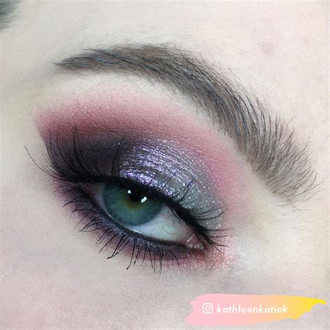 Kiss Lash Couture Naked Drama Veil False Eyelashes