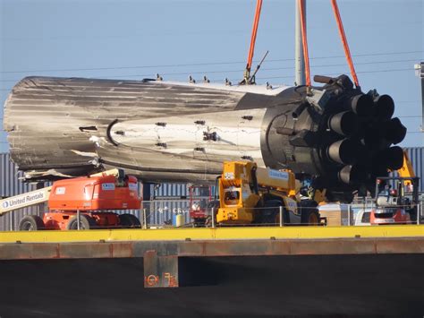 Spacex Falcon Heavy Arabsat 6a Launch Thursday 11 April 2019 635 Pm
