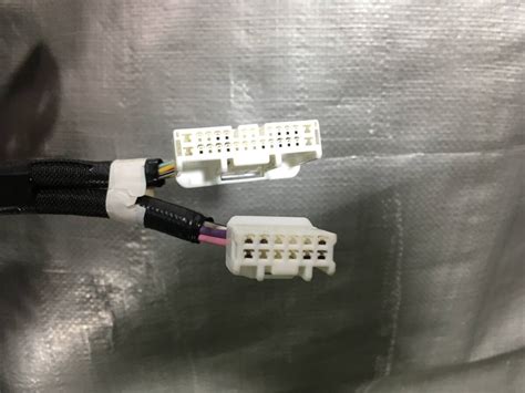 Yahooオークション F Bs0116 プリウス α Zvw41 左 フロントドア 07