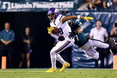 What Pros Wear Justin Jefferson S Under Armour Spotlight 2020 Cleats