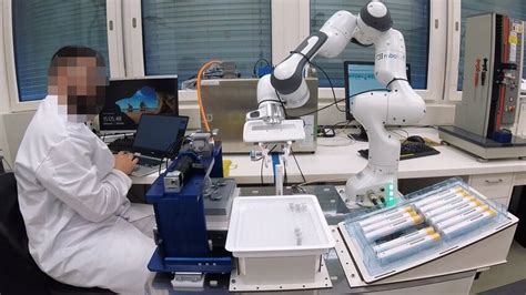 Experiment Execution By Participant From Left To Right A Participant