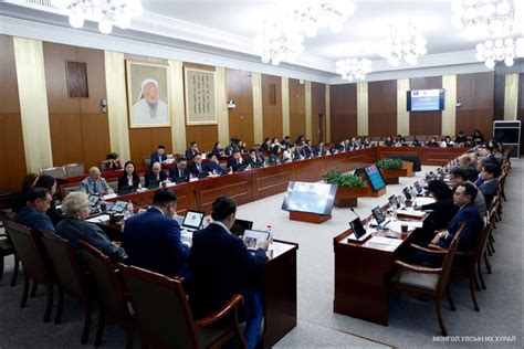 “Иргэний шүүхийн шийдвэр гүйцэтгэлийн эрх зүйн орчныг боловсронгуй болгох нь” сэдэвт олон улсын