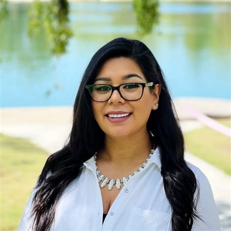 Stephanie Rodriguez Linkedin