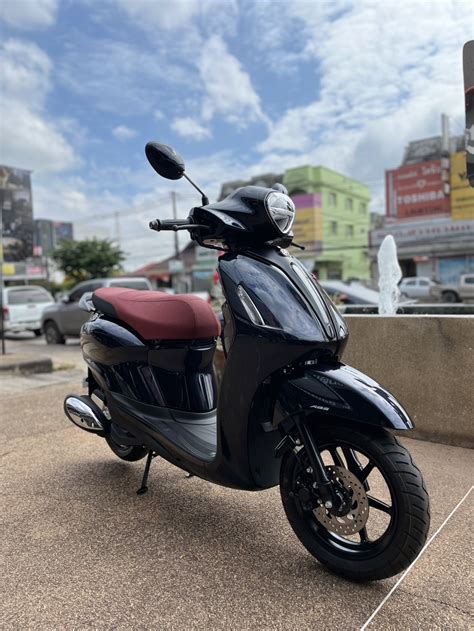 ใหม่ ยามาฮ่า อีฮงมดแดงยามาฮ่า สาขาสำนักงานใหญ่มหาสารคาม