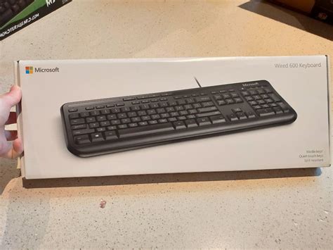 Microsoft 600 wired keyboard, Computers & Tech, Parts & Accessories ...
