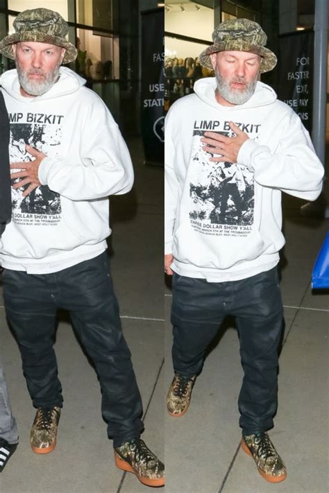 Pin By Rosie On Fred Durst Black Light Burns Limp Bizkit Clothes