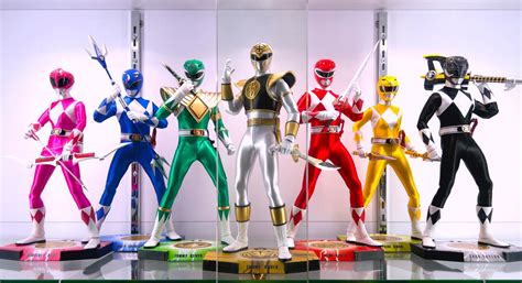 S H Figuarts Kyoryu Sentai Zyuranger Armed Tyranno Ranger Action Figure