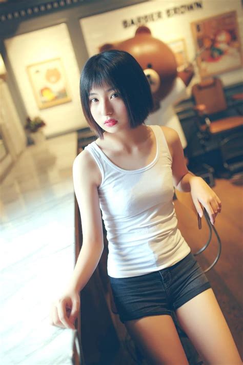 氧氣女孩做手機壁紙真適合 每日頭條