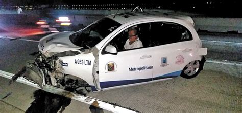 Taxista Destroza Auto En Paso Express Cuernavaca Noticias Diario De