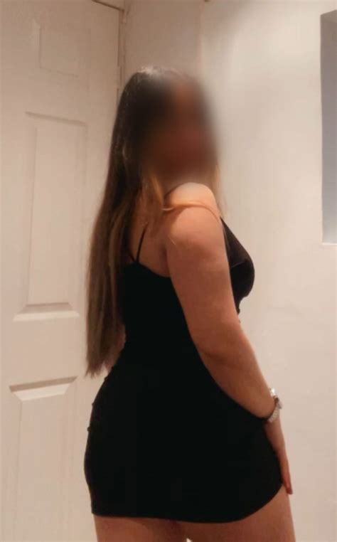 Sofhia Naked Elite Cleaners