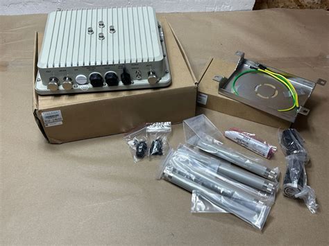 Siemens Connected Vehicle Roadside Unit Rsu C V2x Sitraffic Escos